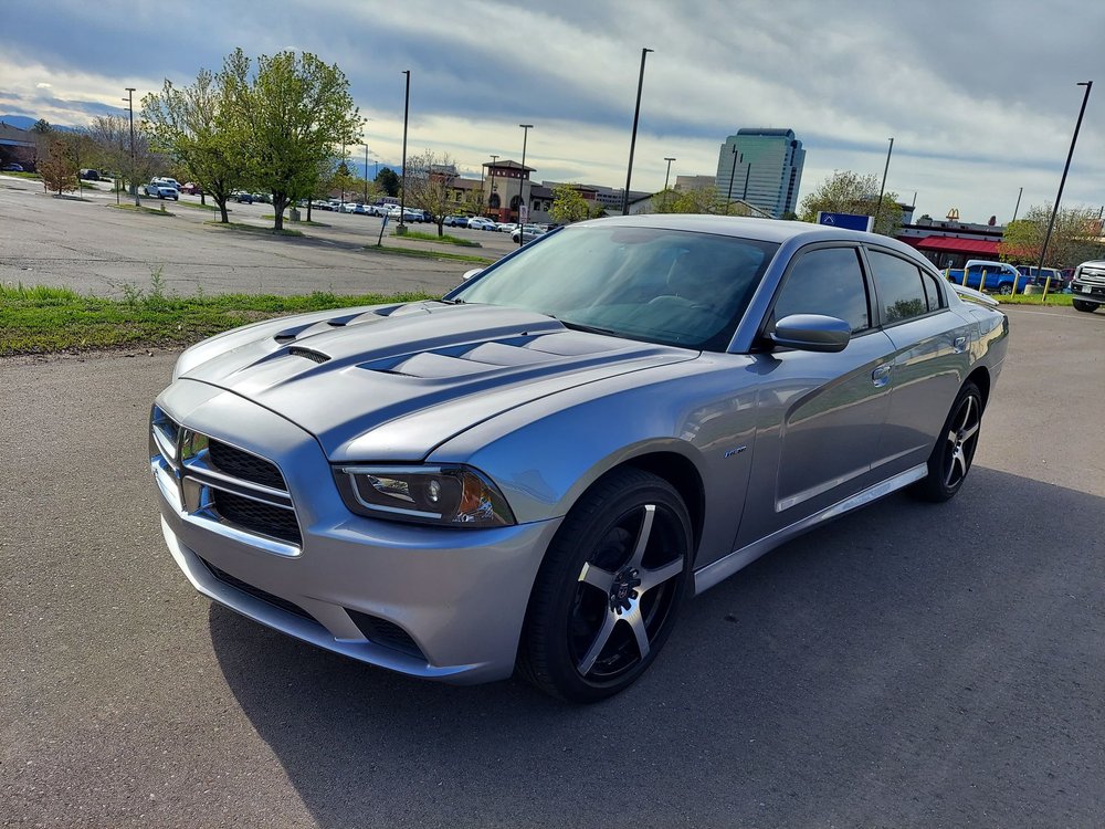 UNITED AUTO - Updated May 2025 - 6860 S Yosemite Ct, Centennial ...