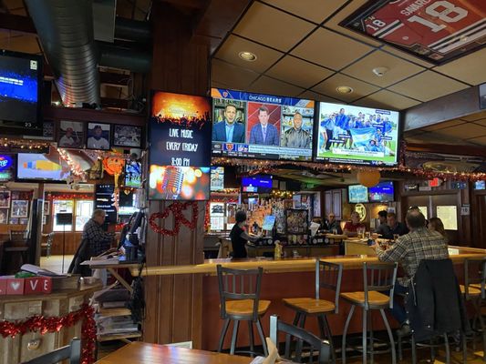 COUNTRYSIDE SALOON - Updated December 2025 - 319 Photos & 277 Reviews ...