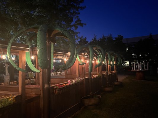 HIDEAWAY BREW GARDEN - Updated July 2025 - 113 Photos & 46 Reviews ...