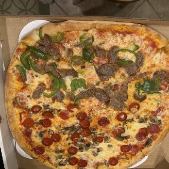 BRONX HOUSE PIZZA - Updated March 2025 - 59 Photos & 76 Reviews - 1057 ...