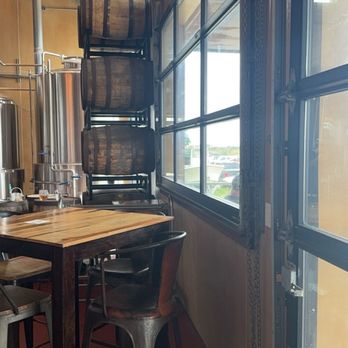 1718 BREWING OCRACOKE - Updated October 2025 - 98 Photos & 95 Reviews ...