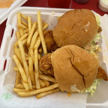 NASHVILLE HOT CHICKEN - Updated August 2024 - 176 Photos & 302 Reviews ...