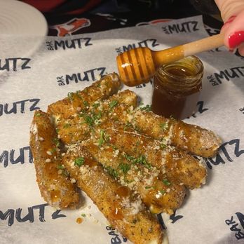 BAR MUTZ - Updated May 2025 - 244 Photos & 43 Reviews - 90 Center Ave ...