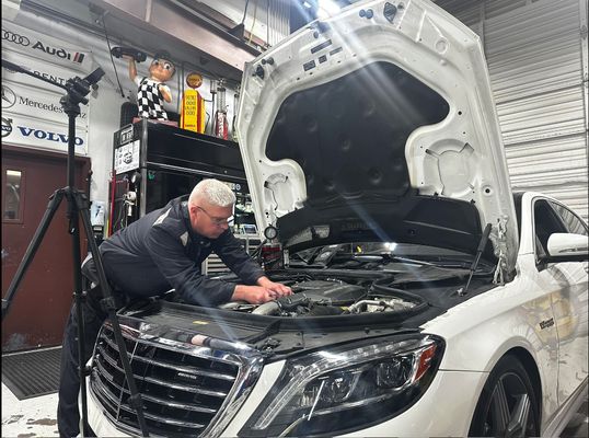 DALLAS EUROPEAN AUTO - Updated December 2025 - 36 Photos & 71 Reviews ...