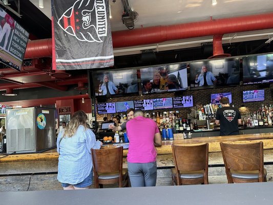 WALTERS - Updated May 2024 - 183 Photos & 167 Reviews - 10 N St SE ...