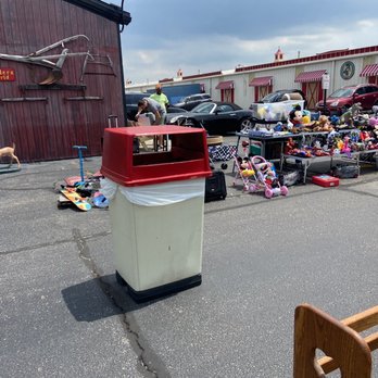 TRADERS WORLD - Updated June 2024 - 226 Photos & 85 Reviews - 601 Union ...