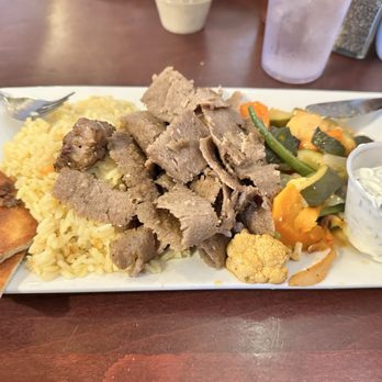 SAMOS RESTAURANT - Updated October 2025 - 383 Photos - 611 Reviews ...