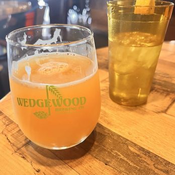 WEDGEWOOD BREWING COMPANY - Updated December 2025 - 209 Photos & 75 ...