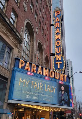 PARAMOUNT THEATRE - 676 Photos & 499 Reviews - Performing Arts - 911 ...