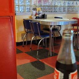 TILT’N DINER - Updated October 2025 - 266 Photos & 446 Reviews - 61 ...