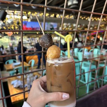 HAPPY CAMPER - Updated July 2025 - 850 Photos & 367 Reviews - 3200 S ...