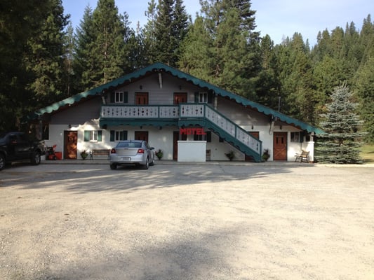 SQUIRREL TREE RESORT - Updated July 2025 - 58 Photos & 102 Reviews ...