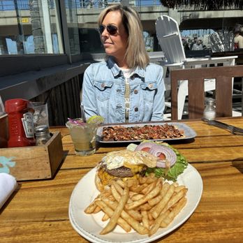 SANDY’S BEACH SHACK - Updated August 2025 - 1877 Photos & 1655 Reviews ...