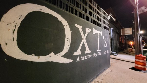 QXT’S NIGHT CLUB - Updated December 2025 - 137 Photos & 62 Reviews ...