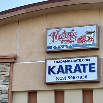 MARY’S DONUTS - Updated April 2025 - 711 Photos & 751 Reviews - 8959 ...