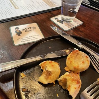 PIPPIN’S TAVERN - Updated 05/2025 - 331 Photos & 432 Reviews - 39 E ...