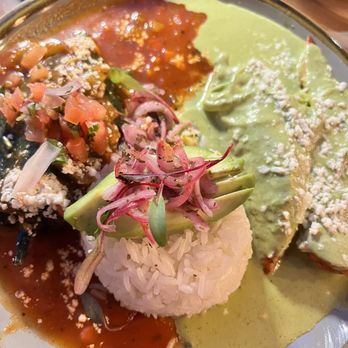 SOL AGAVE - Updated August 2024 - 200 Photos & 99 Reviews - 660 S Main ...