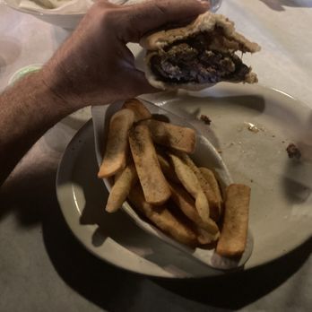 COACH-N-FOUR STEAKHOUSE - Updated September 2025 - 135 Photos & 119 ...