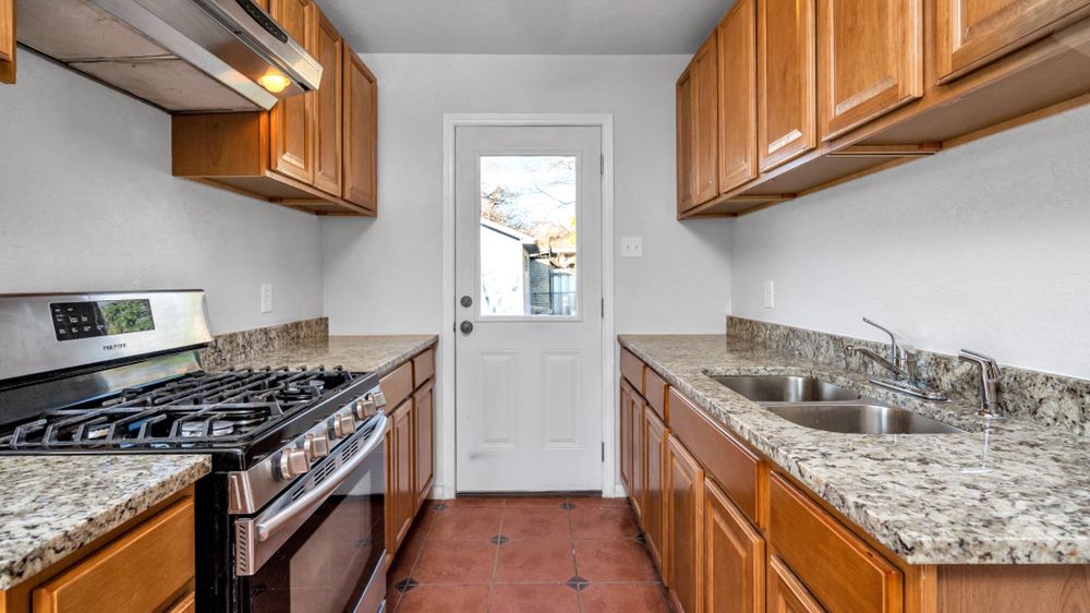 CYNTHIA QUILLIAN REALTOR - Contact Agent - 24075 Alpine Ldg, San ...