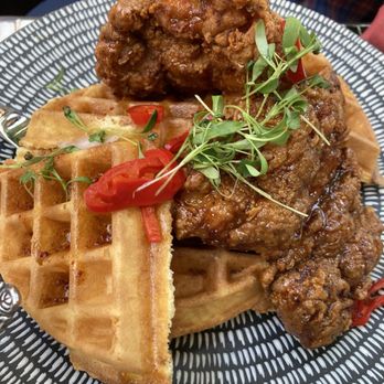 BEATNIK WEST TOWN - Updated August 2024 - 2046 Photos & 789 Reviews ...