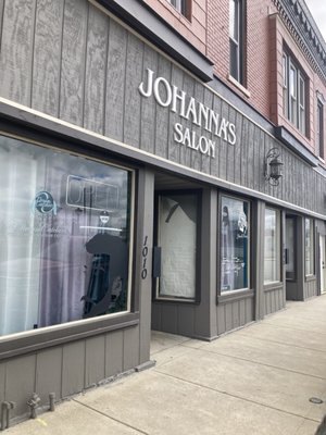 MICHAEL MICHAEL’S HAIR STUDIO AT JOANNE’S SALON, Fort Wayne, Indiana ...