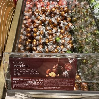 LINDT CHOCOLATE SHOP - Updated January 2025 - 19 Photos & 12 Reviews ...