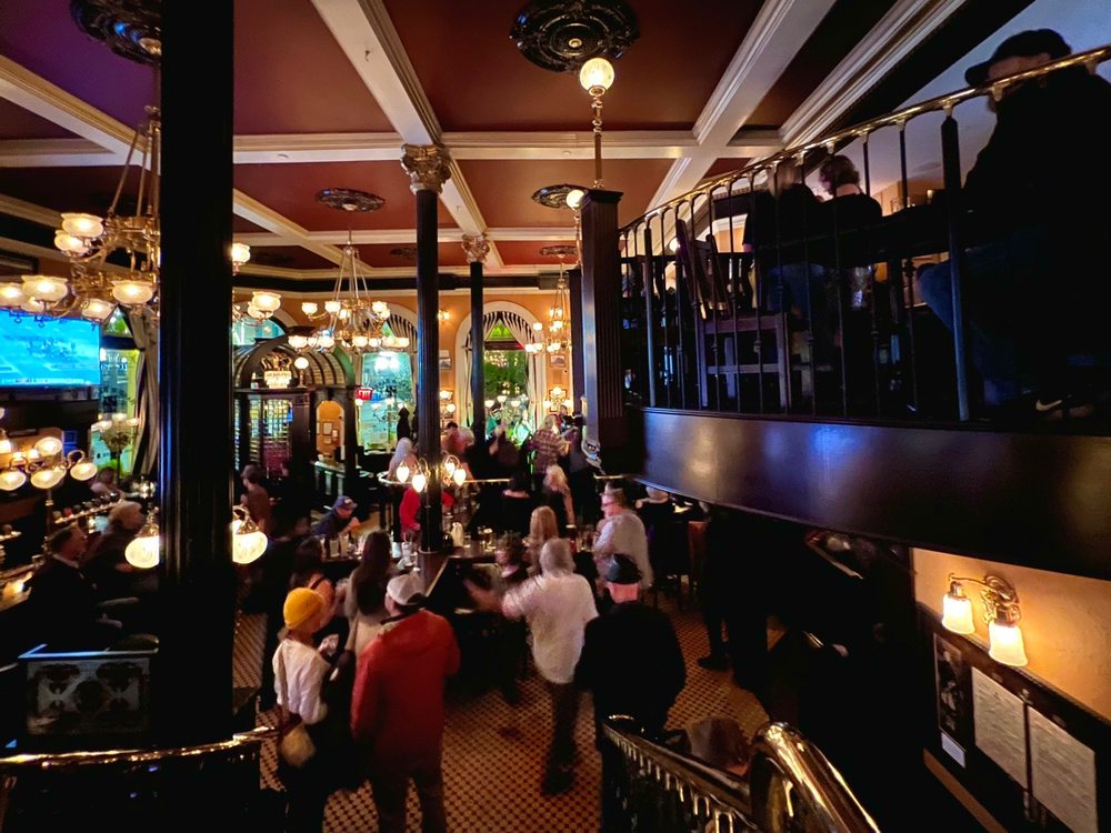 BARD AND BANKER - 525 Photos & 506 Reviews - 1022 Government Street ...