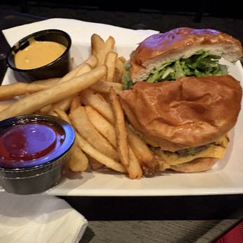 ALAMO DRAFTHOUSE CINEMA WRIGLEYVILLE - Updated December 2025 - 278 ...