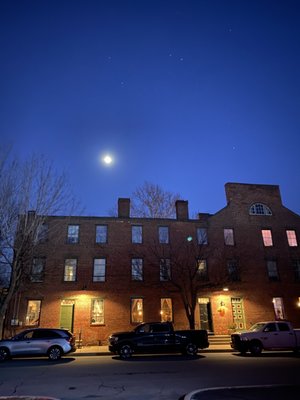 RAILROAD HOUSE INN - Updated January 2026 - 254 Photos & 180 Reviews ...