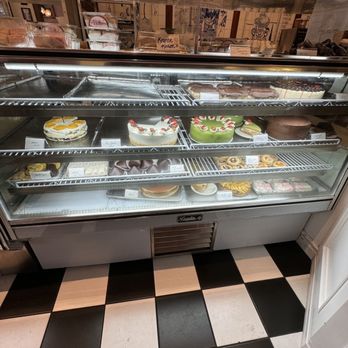 ANDERSEN’S DANISH BAKERY & RESTAURANT - Updated May 2024 - 1738 Photos ...