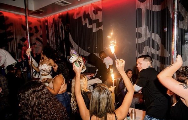 SHAKE BAR PDX - Updated April 2025 - 69 Reviews - 28 NW 4th Ave ...