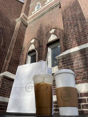 HOLY GROUNDS COFFEE & BOOK SHOPPE - Updated June 2024 - 17 Photos & 11 Reviews - 342 N Water St ...