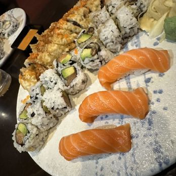 AKAYA GRILL & SUSHI - Updated December 2025 - 297 Photos & 238 Reviews ...