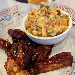 BOMBSHELLS RESTAURANT & BAR - Updated April 2025 - 87 Photos & 73 ...