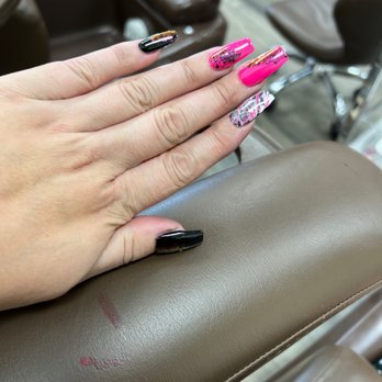 BOTANIC NAILS - Updated August 2025 - 685 Photos & 366 Reviews - 1600 E ...