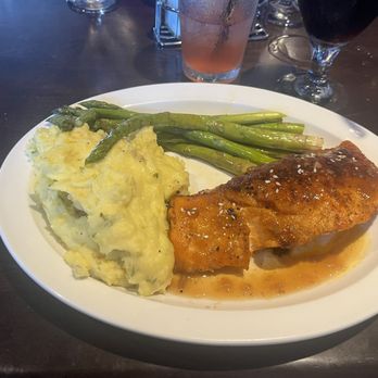 FISHBONES- SOUTHFIELD - Updated July 2025 - 244 Photos & 224 Reviews ...