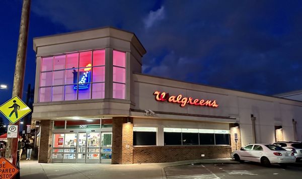 WALGREENS - Updated May 2026 - 20 Photos & 90 Reviews - 500 15th Ave E ...