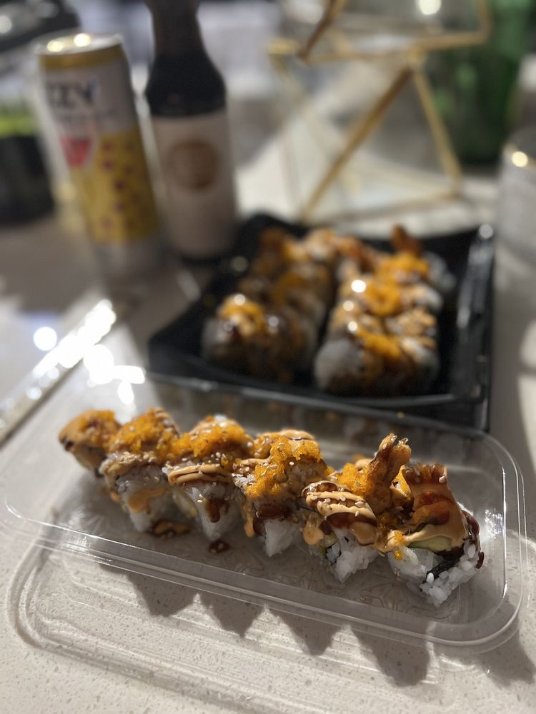 BLUWAVE SUSHI - 62 Photos & 33 Reviews - 3339 S Westshore Blvd, Tampa ...