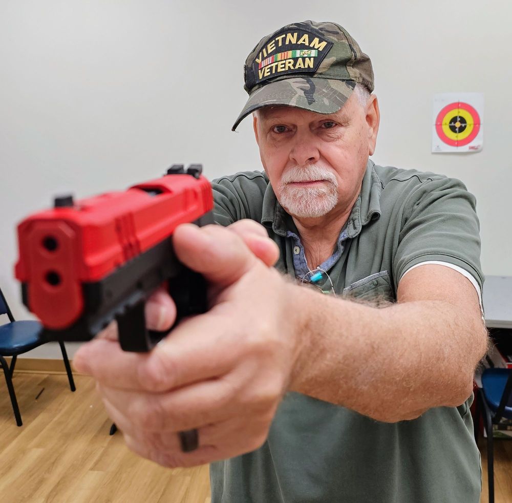 AIM SMALL MISS SMALL - Updated April 2025 - 34 Photos - 7171 Southern ...