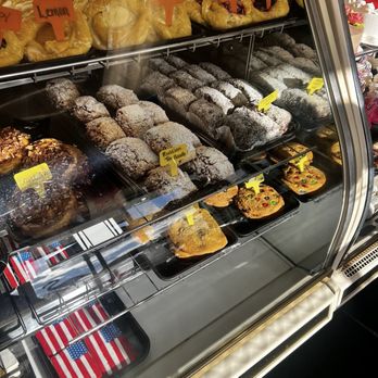 BREADS & BEYOND BAKERY - Updated December 2025 - 49 Photos & 49 Reviews - 5578 State Rd ...