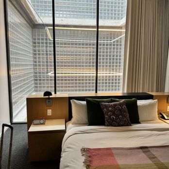 FORDSON HOTEL - Updated October 2025 - 126 Photos & 29 Reviews - 900 W ...