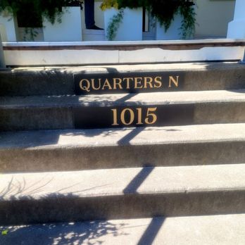 THE QUARTERS COFFEE HOUSE - Updated October 2024 - 289 Photos & 107 ...