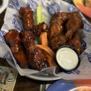 SHOREBREAK PIZZA & TAPHOUSE - 562 Photos & 443 Reviews - 2941 Shore Dr ...