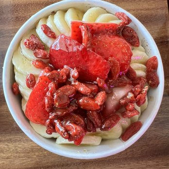 RAINING BERRIES - Updated June 2025 - 122 Photos & 55 Reviews - 1560 W ...