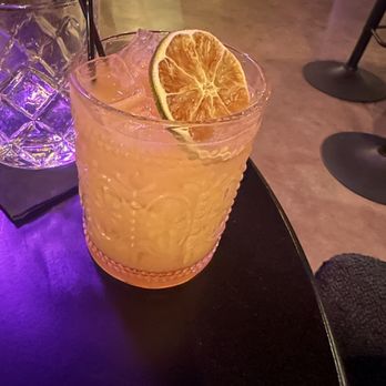 TREEHOUSE ROOFTOP - Updated May 2024 - 72 Photos & 20 Reviews - 411 New ...