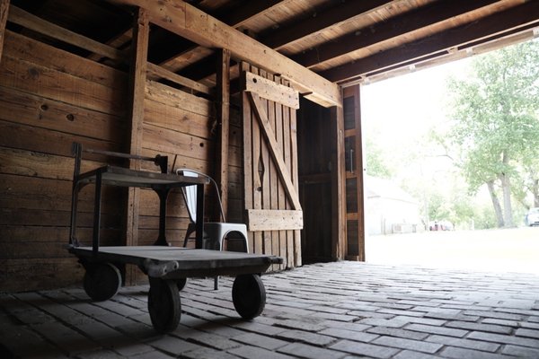 FIREFLIES FARM - Updated July 2025 - 98 Photos - 26095 Ridgeview Rd ...