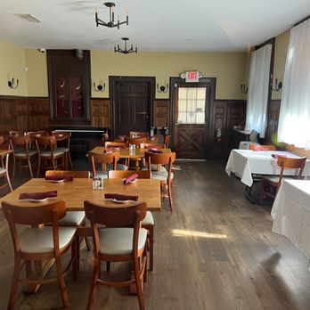 THE CRANBURY INN - Updated October 2025 - 88 Photos & 196 Reviews - 21 ...