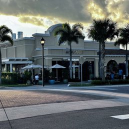 SIMPLY CAPRI - Updated 05/2025 - 517 Photos & 246 Reviews - 114 Ruby ...