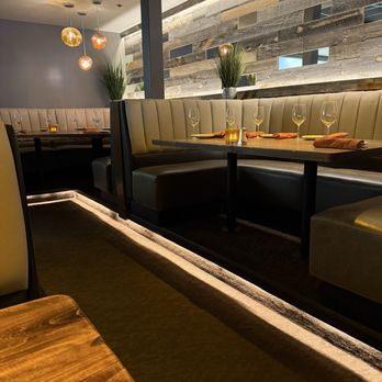 LAND OCEAN RESTAURANT RENO - Updated December 2025 - 1426 Photos & 924 ...