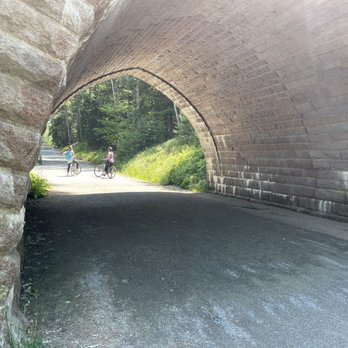 ACADIA OUTFITTERS - Updated December 2025 - 17 Photos & 30 Reviews ...